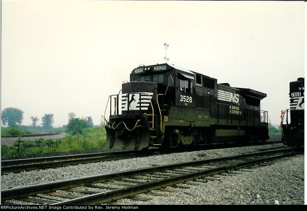 NS 3528